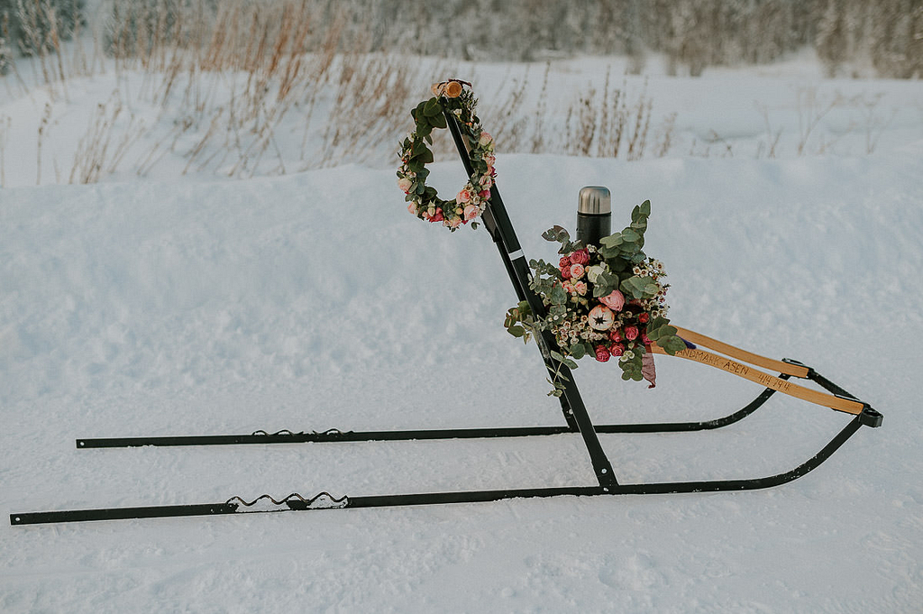 Eloping in Norway in winter time - experience nordic winter wonderland