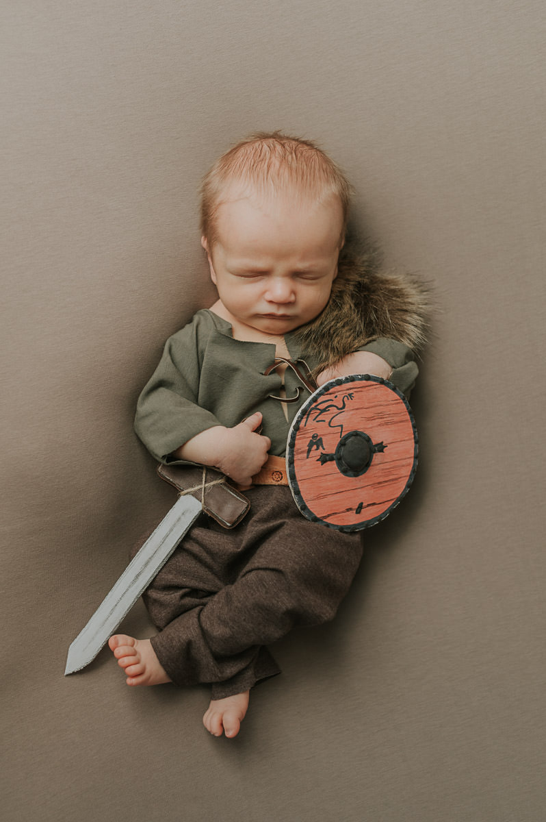 Viking theme newborn photoshoot - Norway newborn photographer